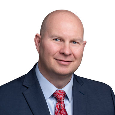 Austin Lee | Bios | T. Rowe Price